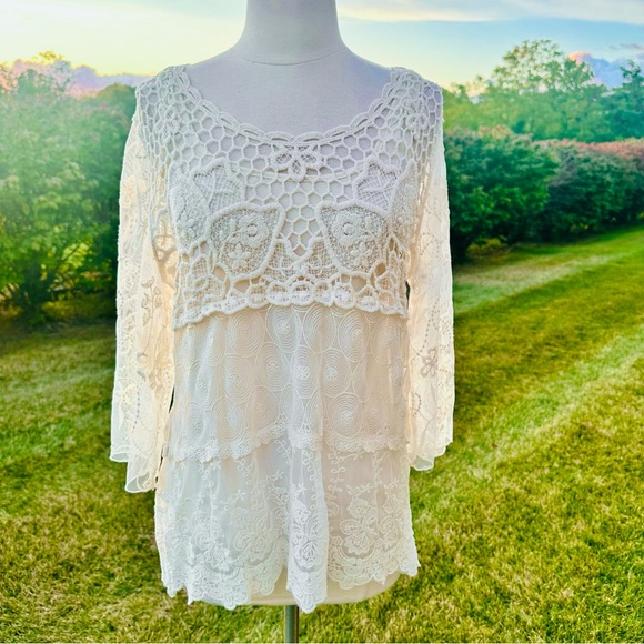 Bfa Classics | Tops | Bfa Classics Elegant Cream Lace Crochet Petite ...
